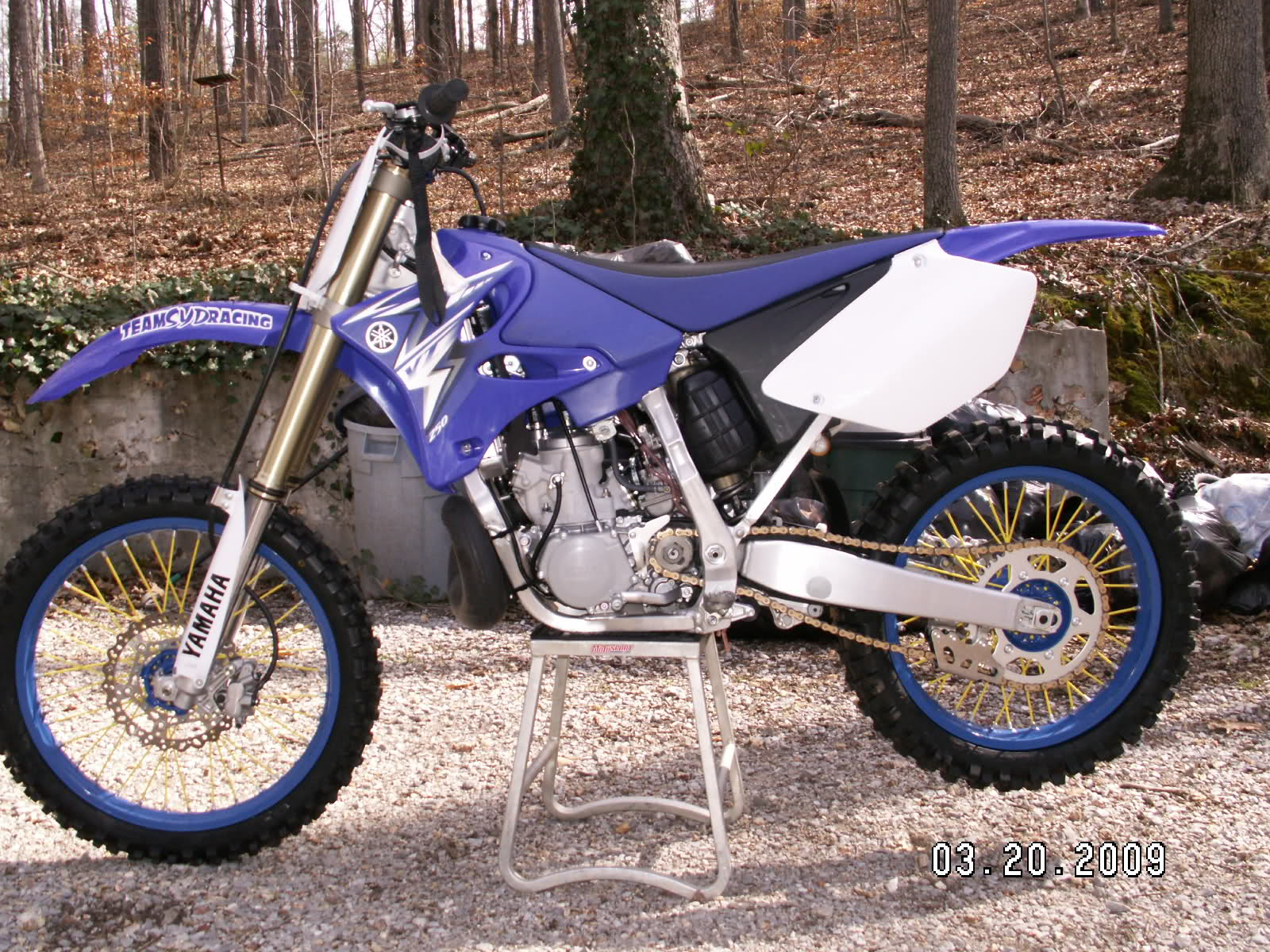 Powder coated wheels on 09 YZ250 - Dirt Bike Pictures & Video - ThumperTalk